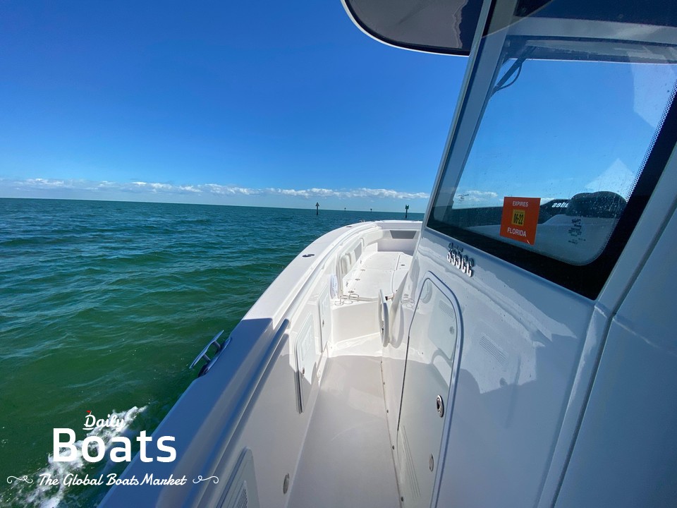 2015 Everglades 355 Cc for sale. View price, photos and Buy 2015 ...