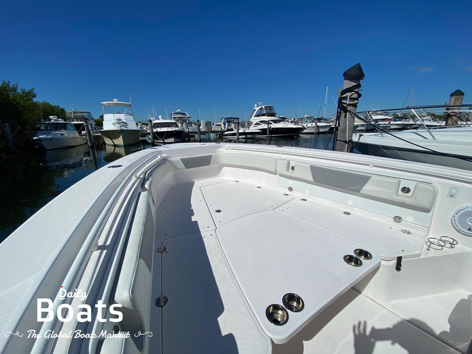 2015 Everglades 355 Cc for sale. View price, photos and Buy 2015 ...