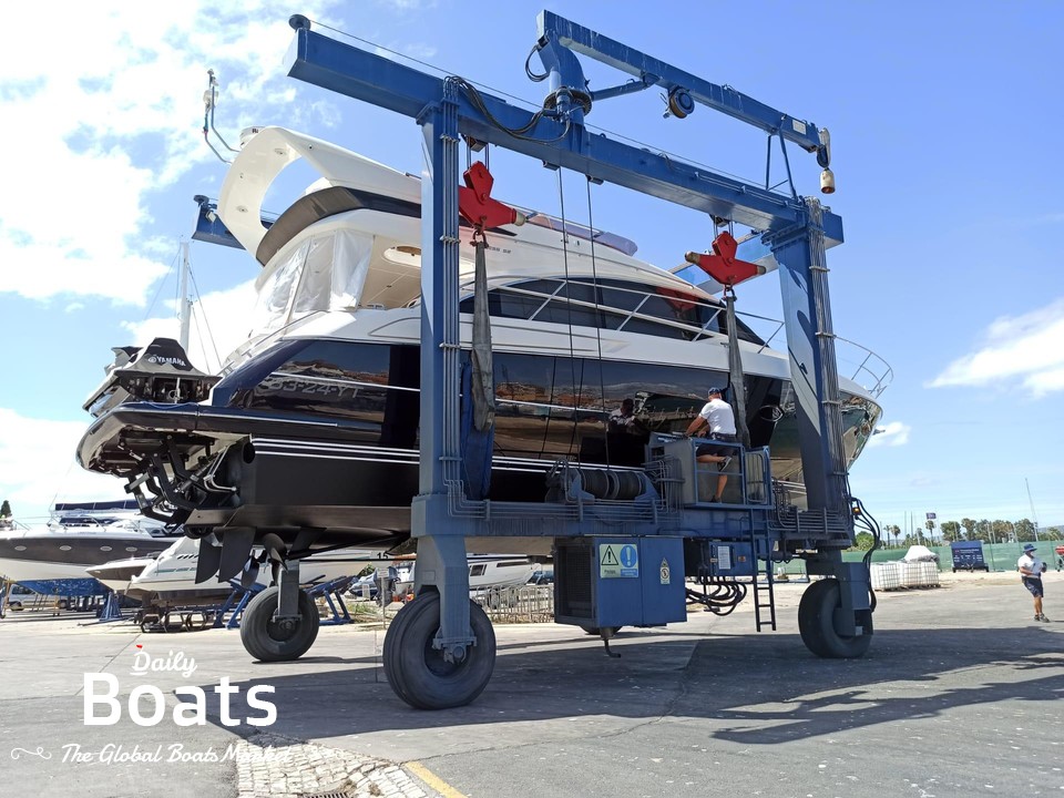 2015 Princess Fly 52 for sale. View price, photos and Buy 2015 Princess ...