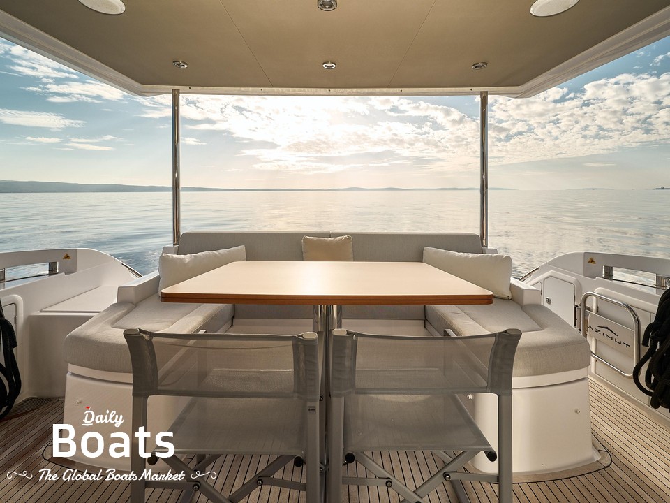 2020 Azimut 55 Flybridge for sale. View price, photos and Buy 2020 ...