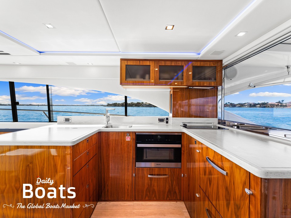 2018 Riviera 5400 Sport Yacht for sale. View price, photos and Buy 2018 ...