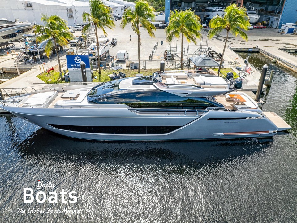 Used Riva 88 folgore for sale - Daily Boats