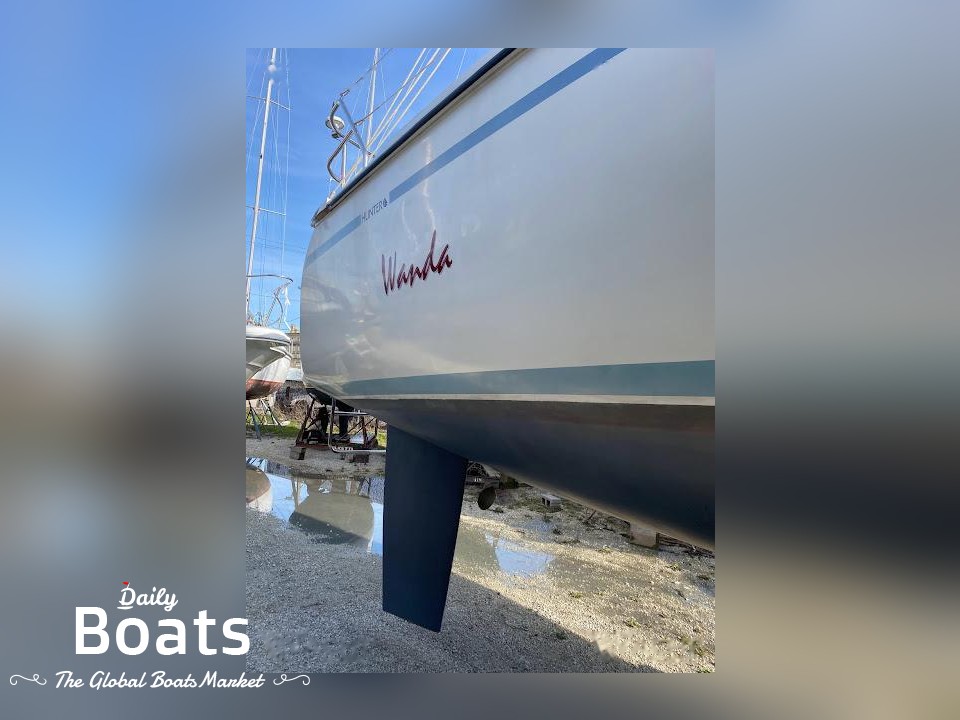 1988 Hunter 333 for sale. View price, photos and Buy 1988 Hunter 333 ...