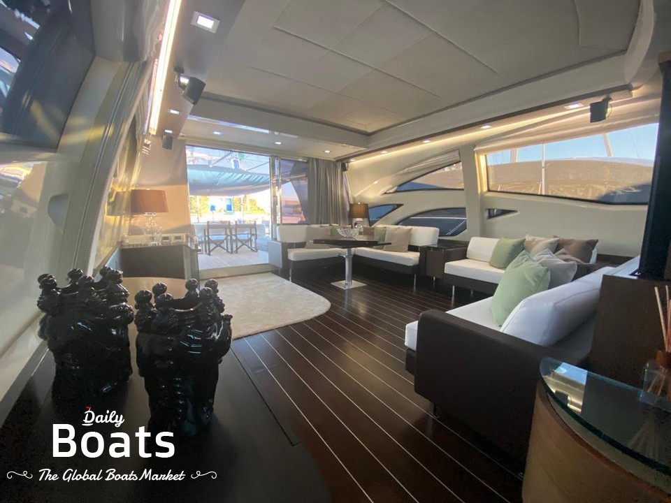 2005 Azimut 86S for sale. View price, photos and Buy 2005 Azimut 86S ...