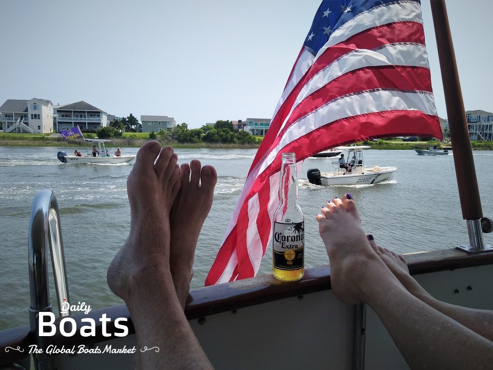 1987 Jefferson 42 Sundeck Motor Yacht for sale. View price, photos and ...