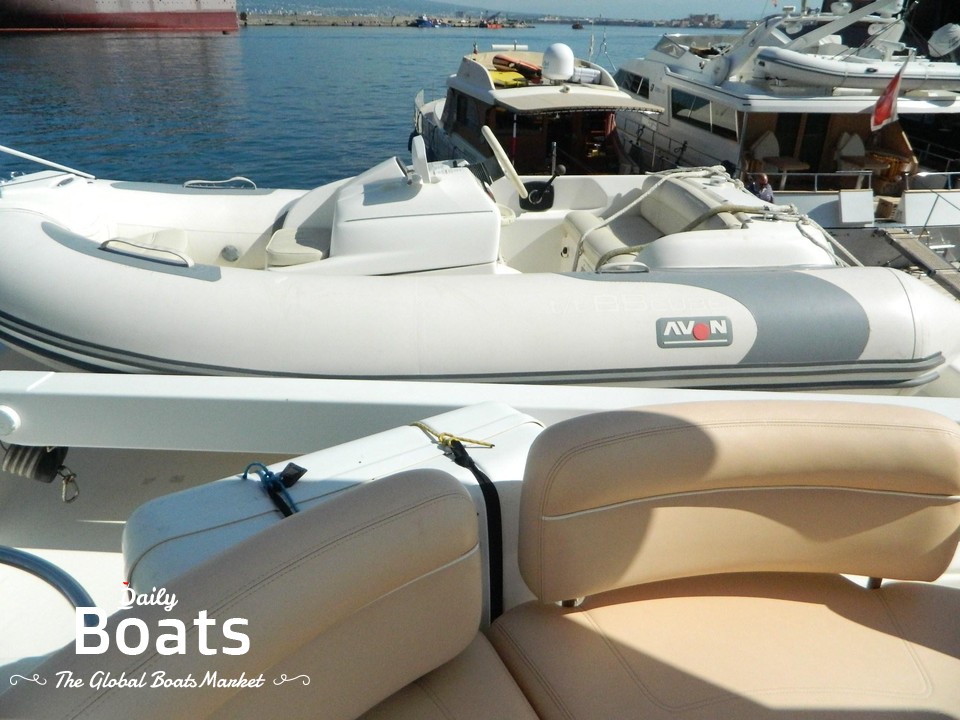 2002 Azimut 68 Plus for sale. View price, photos and Buy 2002 Azimut 68 ...