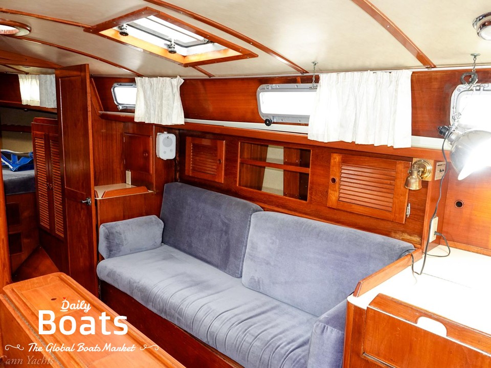 1985 Pearson 422 for sale. View price, photos and Buy 1985 Pearson 422 ...