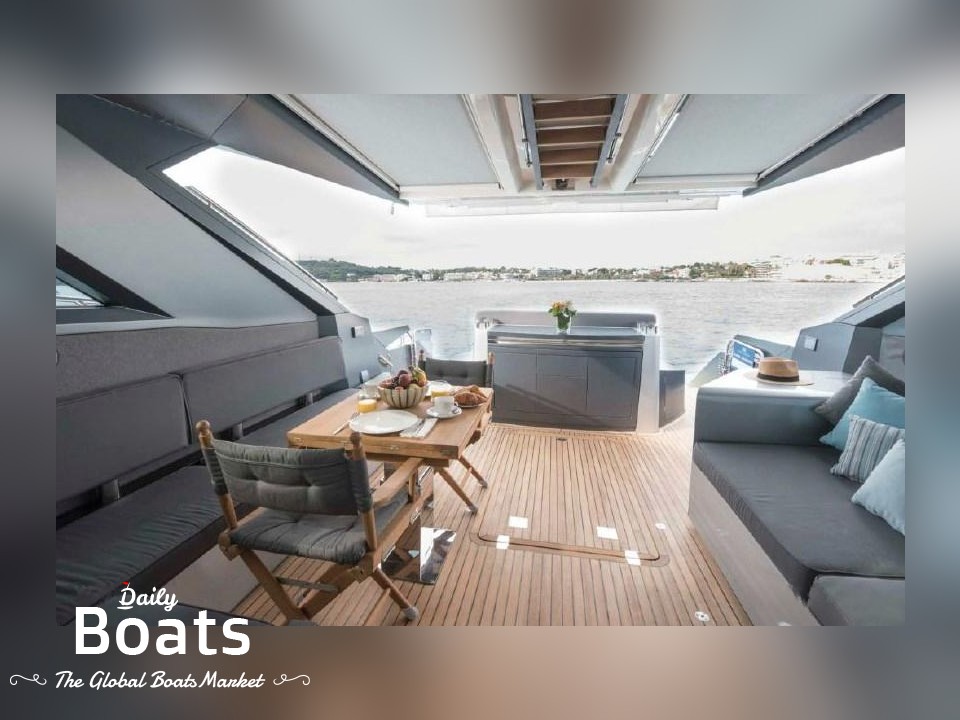 2010 Galeon 700 Raptor for sale. View price, photos and Buy 2010 Galeon ...