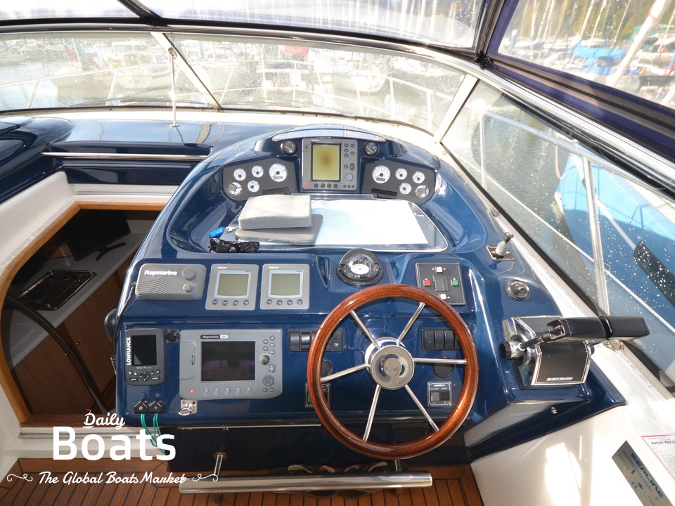 2000 Sealine S41 Sports Cruiser for sale. View price, photos and Buy ...