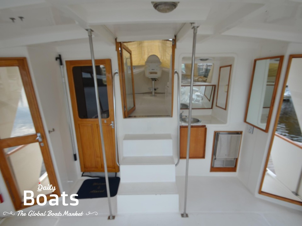 1988 CHB 42 Sundeck for sale. View price, photos and Buy 1988 CHB 42 ...