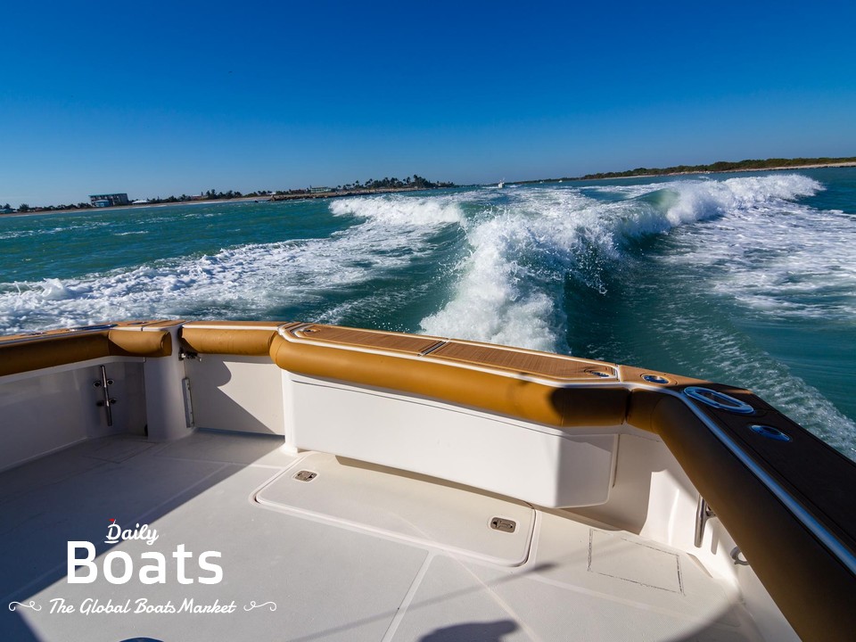 2003 Luhrs 44 Convertible for sale. View price, photos and Buy 2003 ...