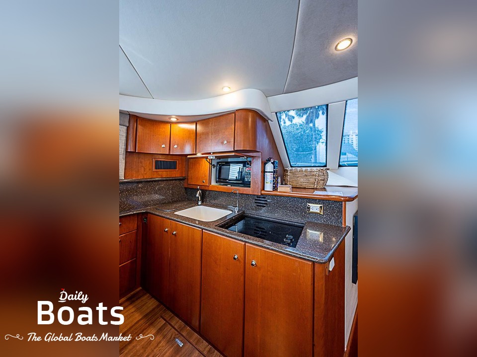 2005 Silverton 48 Convertible for sale. View price, photos and Buy 2005 ...