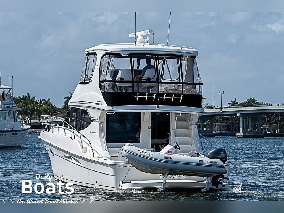 2005 Silverton 48 Convertible for sale. View price, photos and Buy 2005 ...