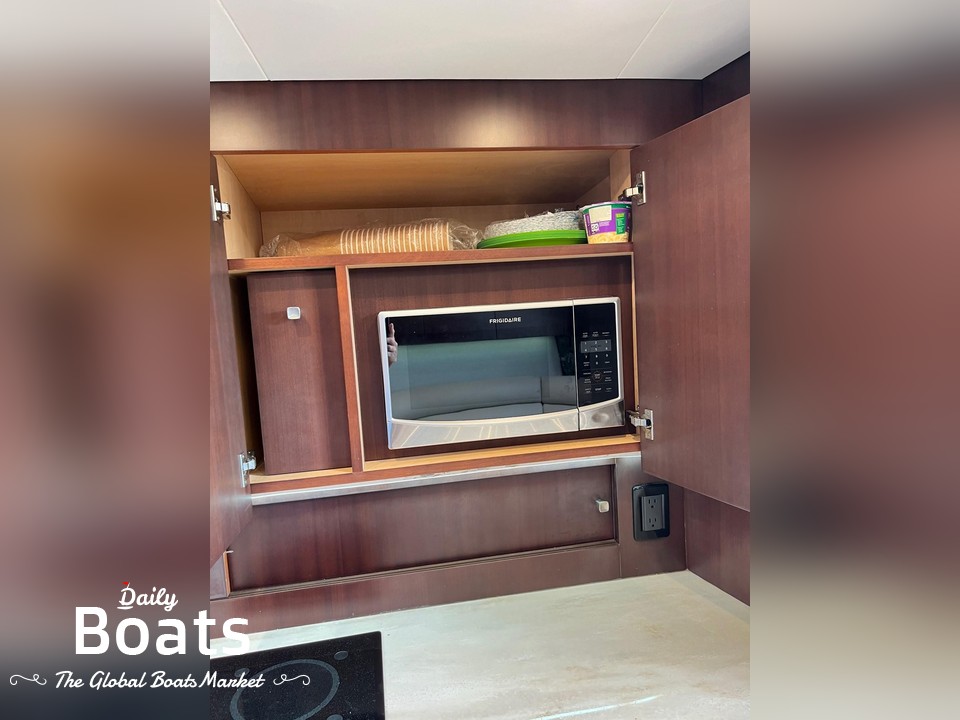 2018 Jupiter 41 Ex for sale. View price, photos and Buy 2018 Jupiter 41 ...