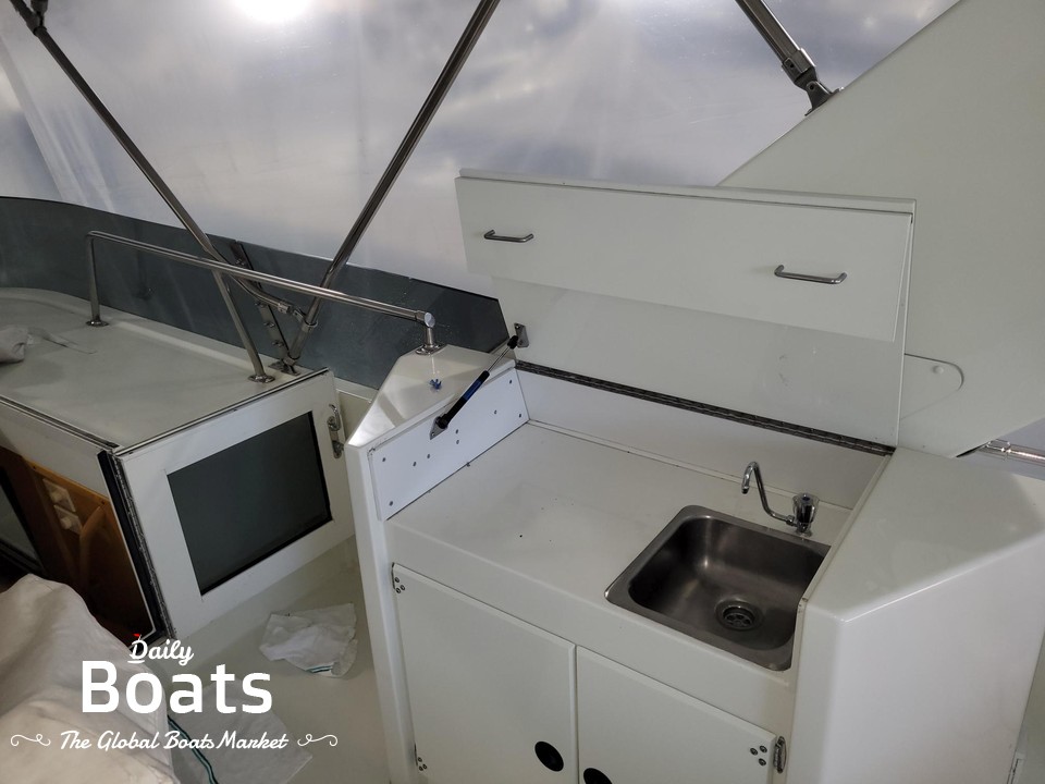 1998 Tollycraft 57 Pilothouse Motor Yacht for sale. View price, photos ...