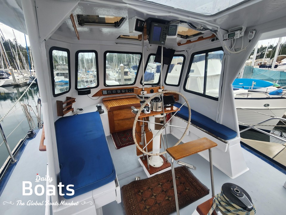 1988 Custom Pilothouse for sale. View price, photos and Buy 1988 Custom ...