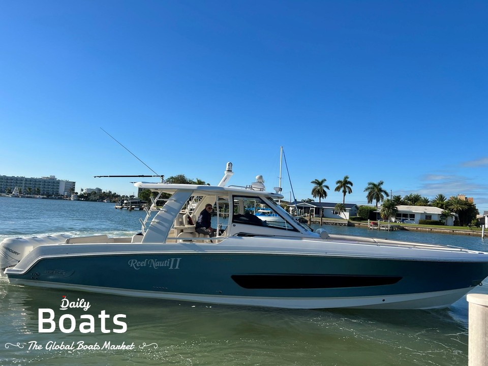 2018 Boston Whaler 420 Outrage for sale. View price, photos and Buy ...