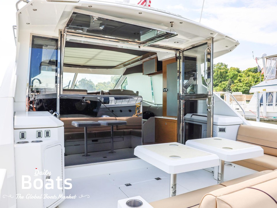 2015 Cruisers Yachts 45 Cantius for sale. View price, photos and Buy ...