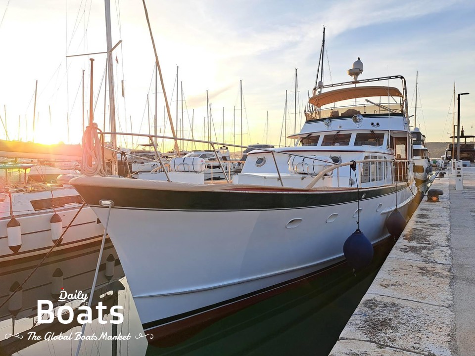 Antique classic boats Burger 63 classic motor yacht for sale - Daily Boats