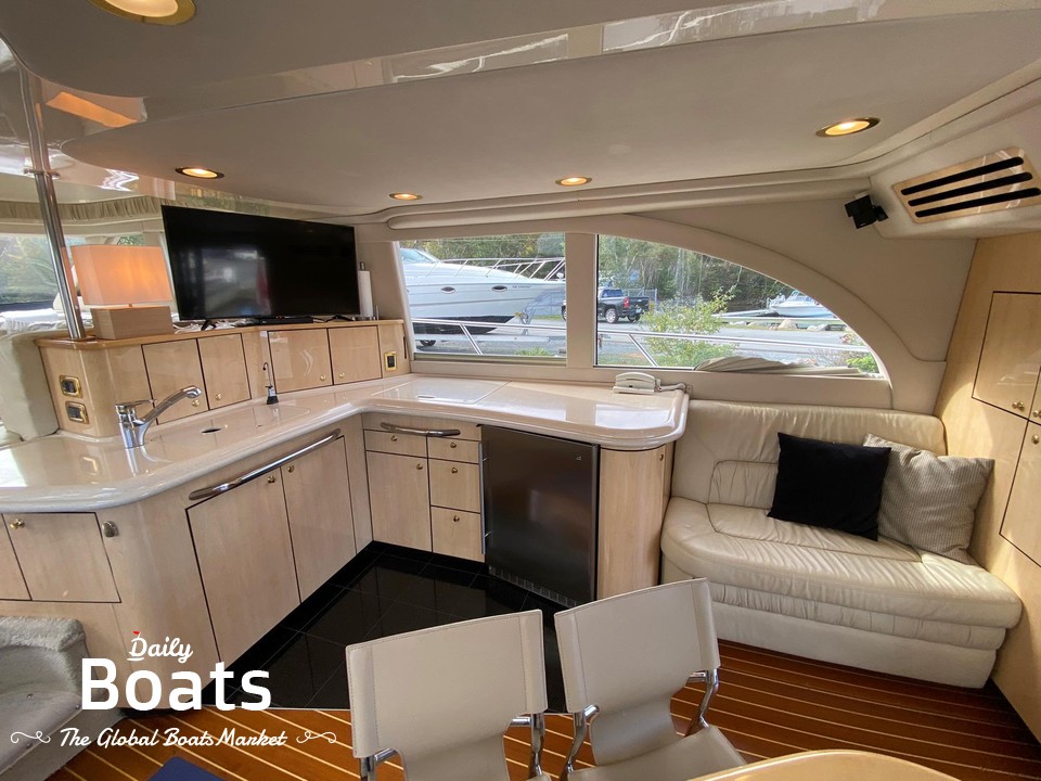 2001 Sea Ray 540 Cockpit Motor Yacht for sale. View price, photos and ...