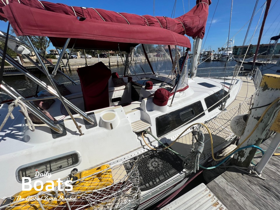 1992 Hunter 42 Passage for sale. View price, photos and Buy 1992 Hunter ...