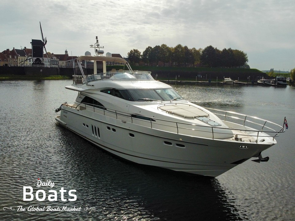2009 Fairline Squadron 70 for sale. View price, photos and Buy 2009 ...