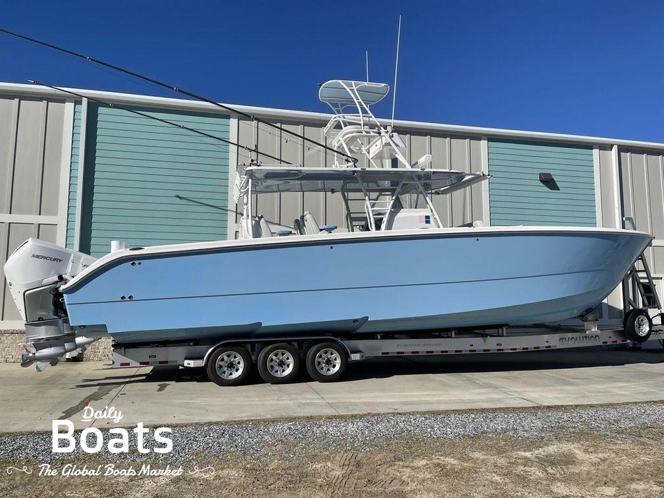 Invincible 40 cat for sale - Daily Boats