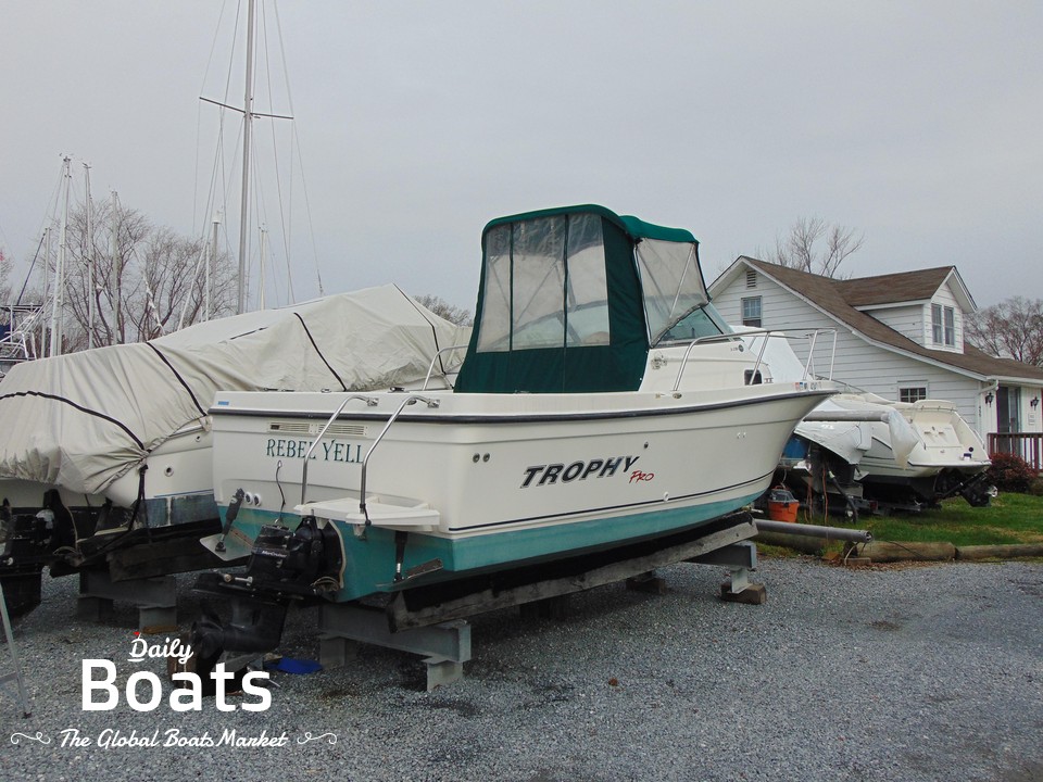 2006 Trophy 2052 Walkaround for sale. View price, photos and Buy 2006 ...