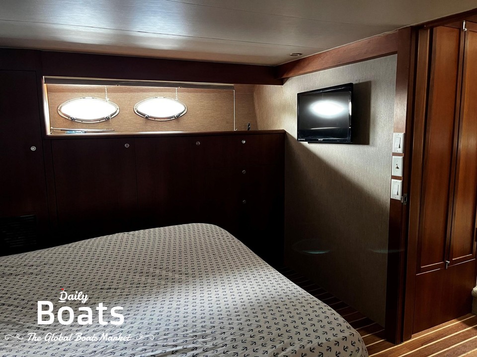 1997 Knight & Carver 54 Pilothouse for sale. View price, photos and Buy ...