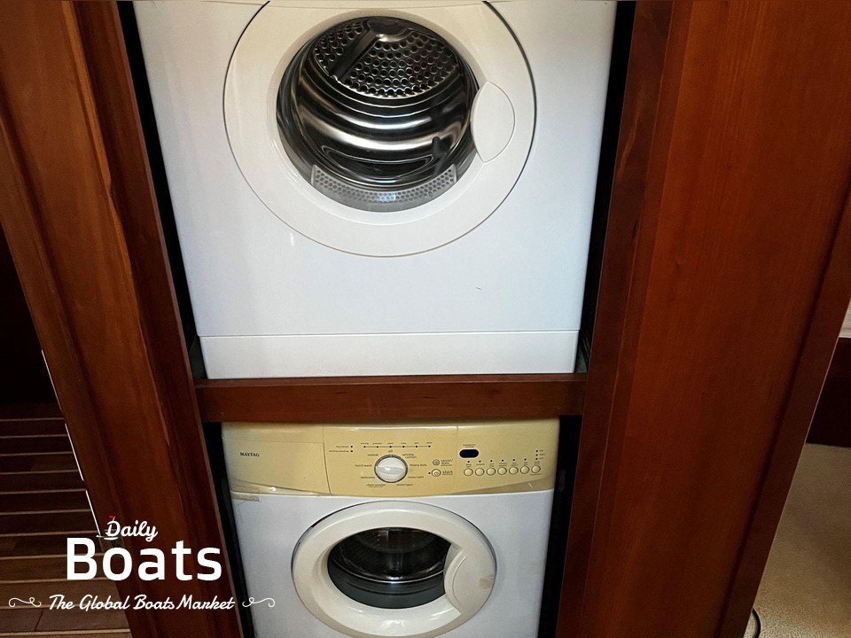 1997 Knight & Carver 54 Pilothouse for sale. View price, photos and Buy ...