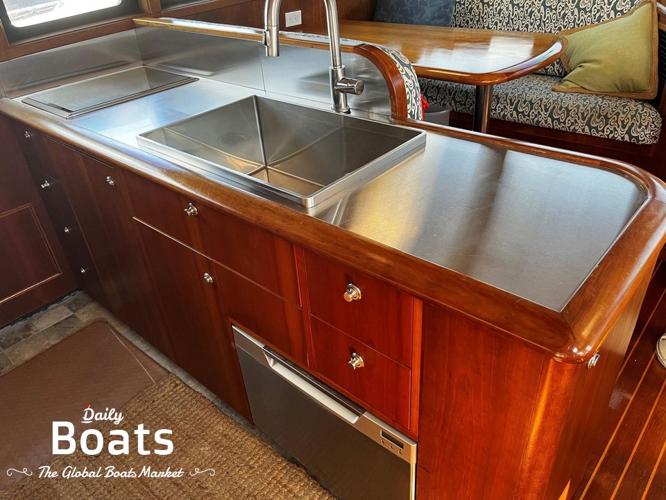 1997 Knight & Carver 54 Pilothouse for sale. View price, photos and Buy ...