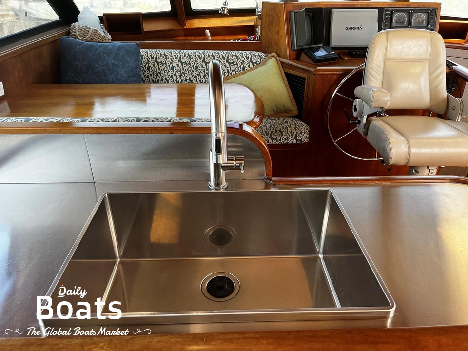 1997 Knight & Carver 54 Pilothouse for sale. View price, photos and Buy ...