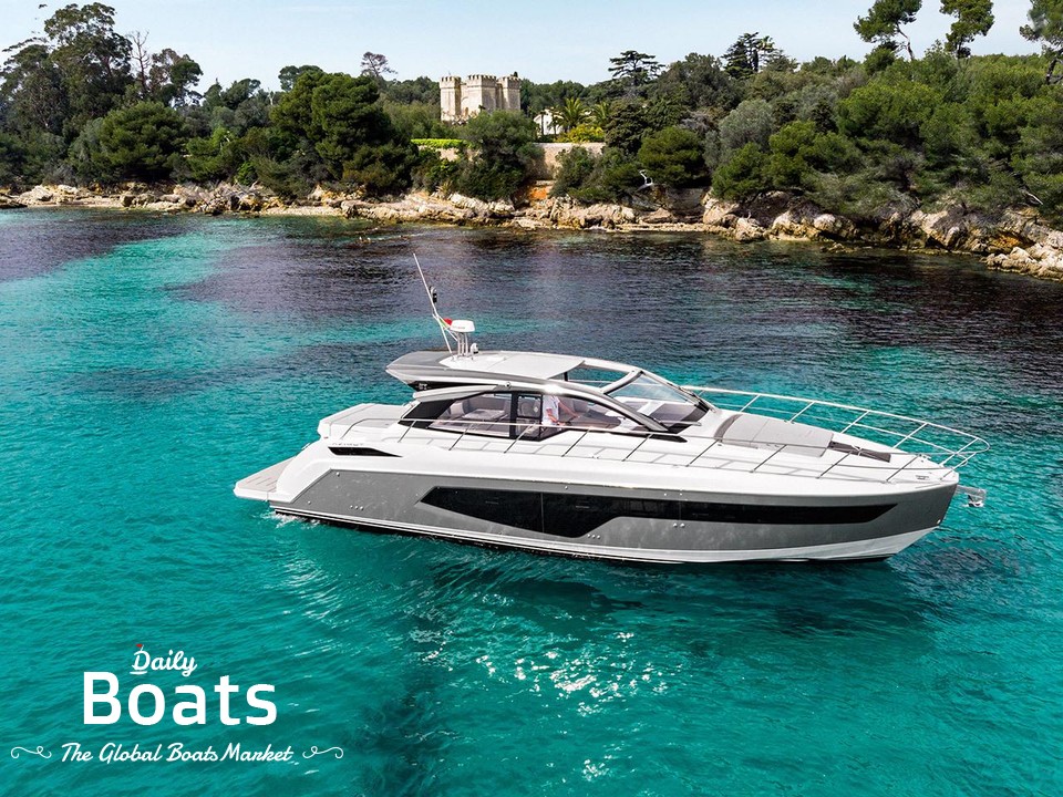 2018 Azimut Atlantis 51 for sale. View price, photos and Buy 2018 ...