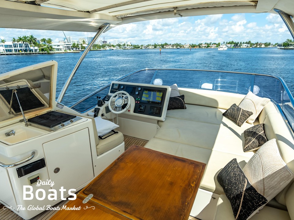 2011 Azimut 53 Fly for sale. View price, photos and Buy 2011 Azimut 53 ...