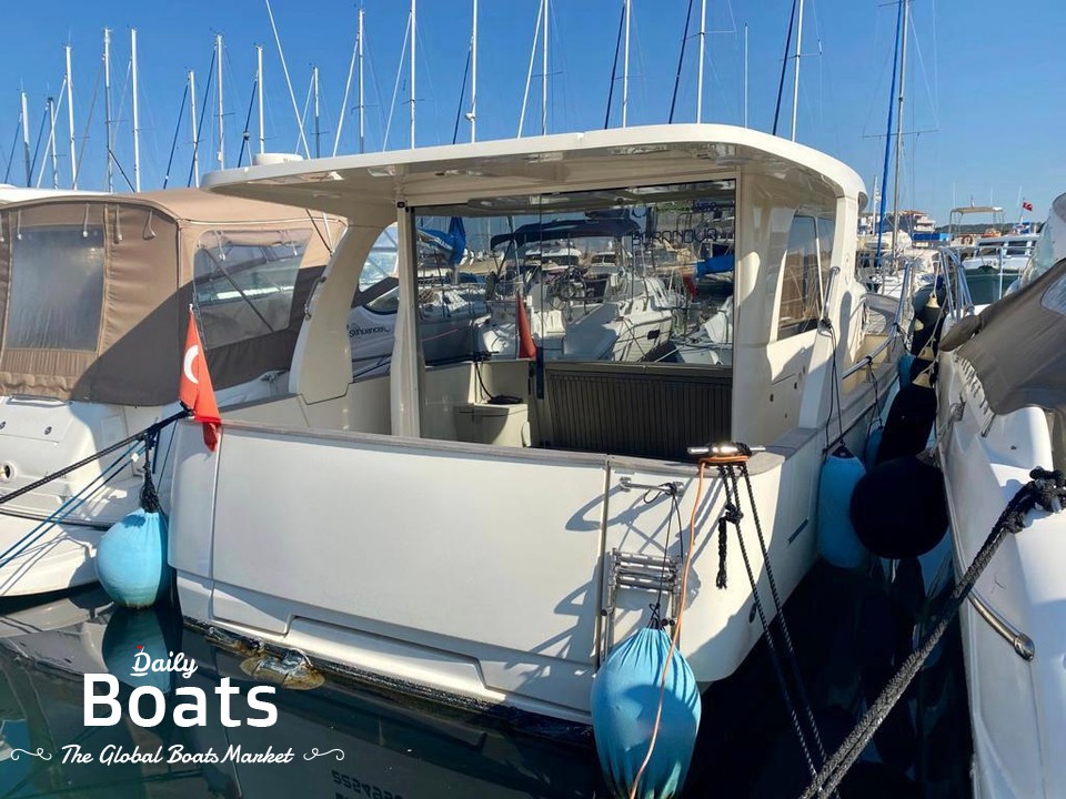 2016 Greenline 33 Hybrid for sale. View price, photos and Buy 2016 ...