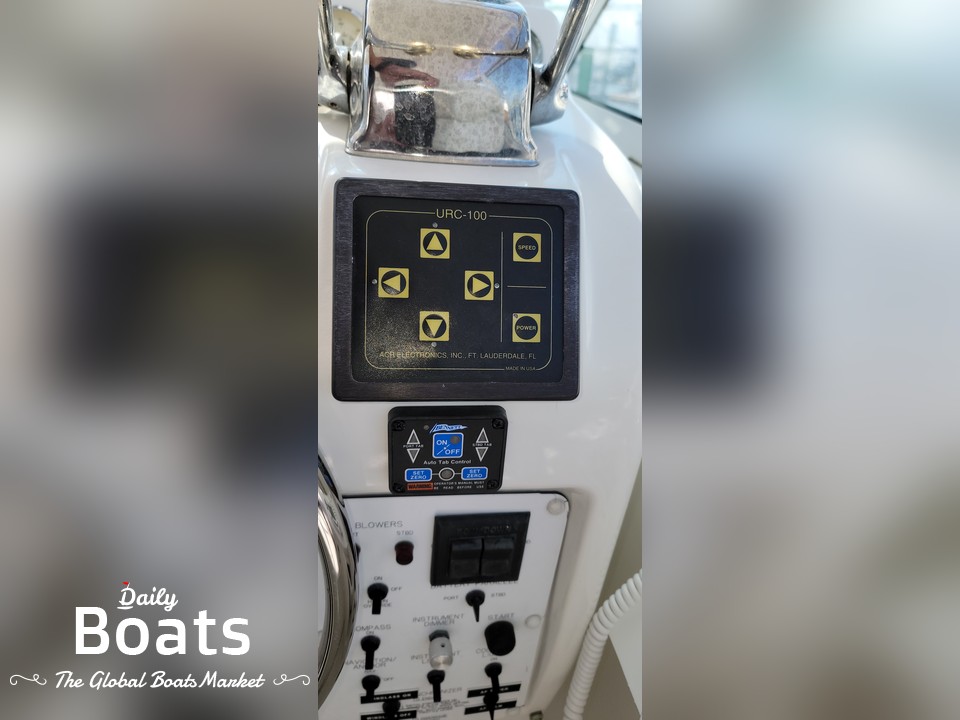 1996 Hatteras 43 Express for sale. View price, photos and Buy 1996 ...