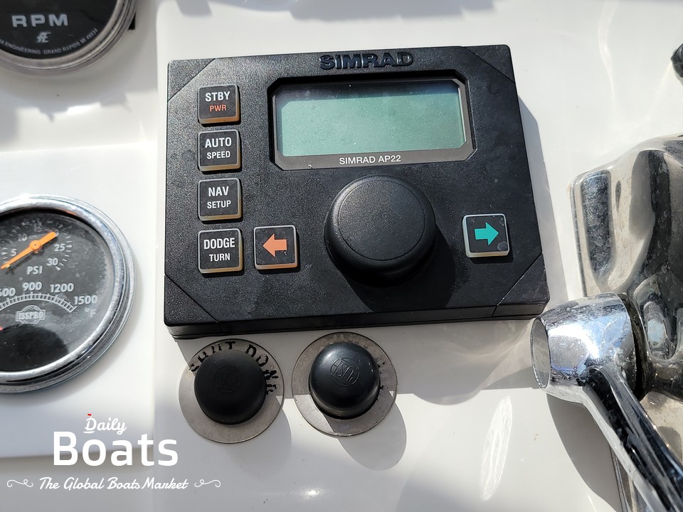 1996 Hatteras 43 Express for sale. View price, photos and Buy 1996 ...