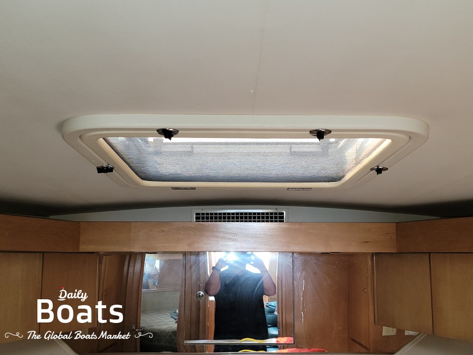 1996 Hatteras 43 Express for sale. View price, photos and Buy 1996 ...