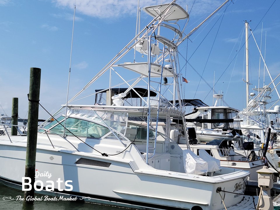1996 Hatteras 43 Express for sale. View price, photos and Buy 1996 ...