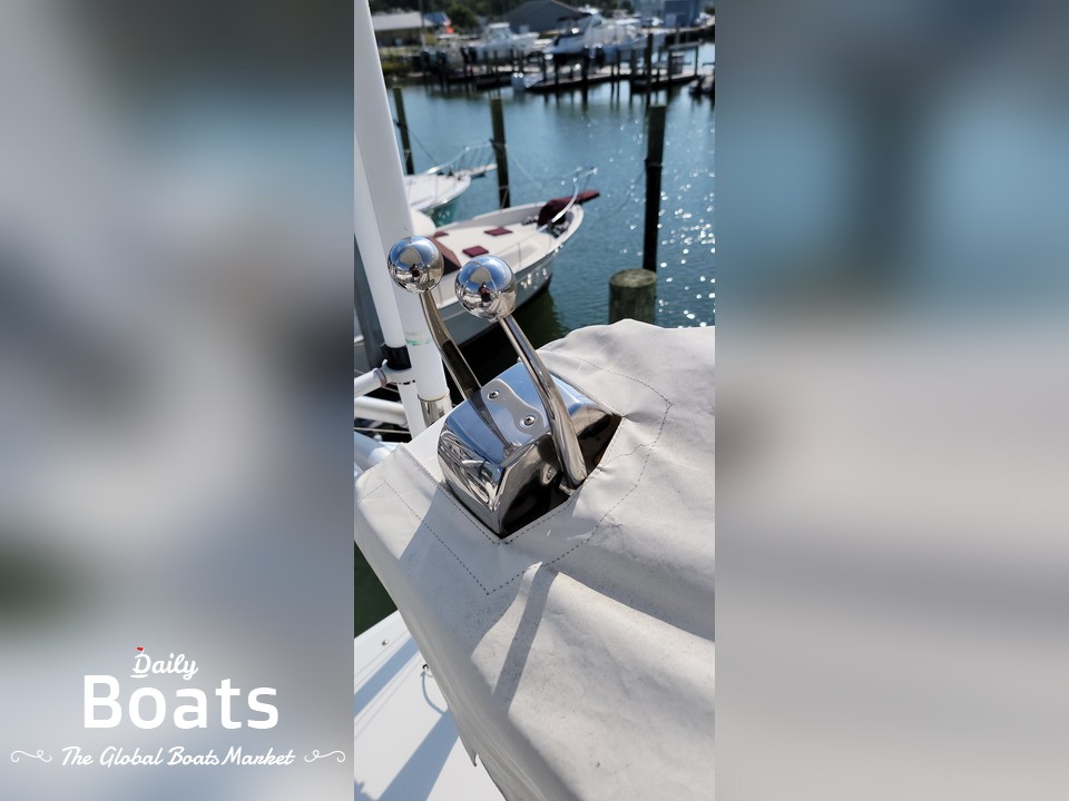 1996 Hatteras 43 Express for sale. View price, photos and Buy 1996 ...