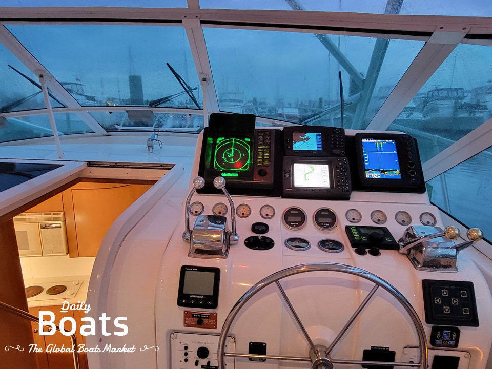 1996 Hatteras 43 Express for sale. View price, photos and Buy 1996 ...