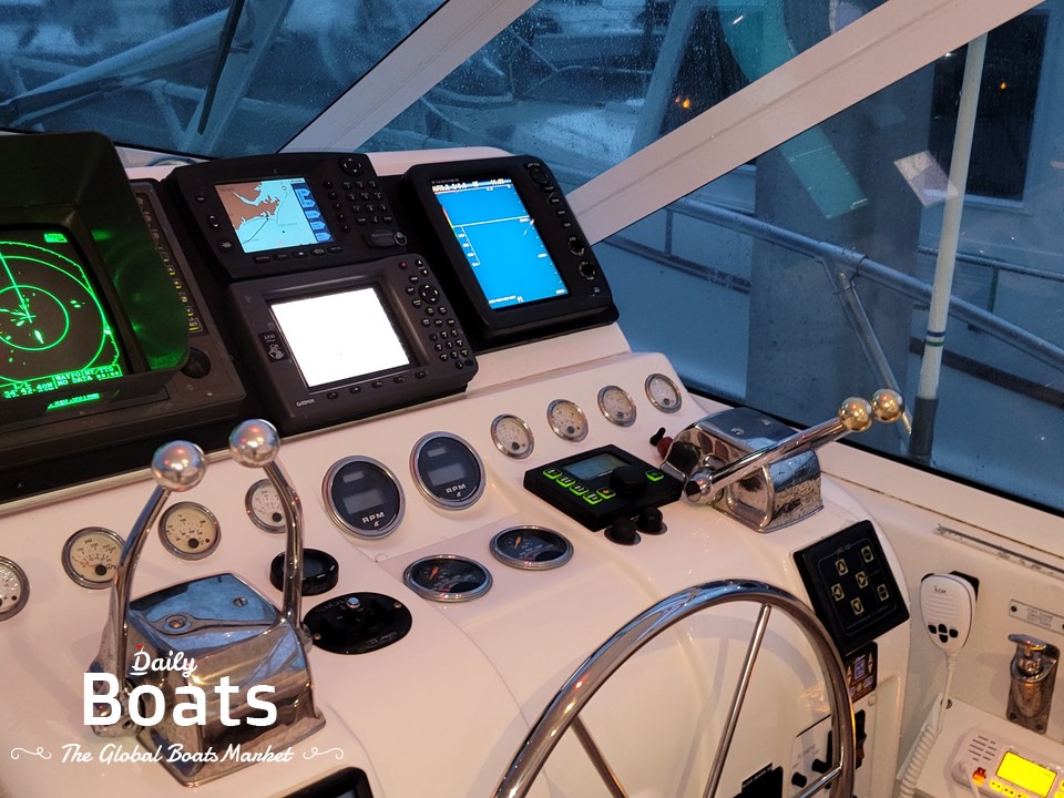 1996 Hatteras 43 Express for sale. View price, photos and Buy 1996 ...