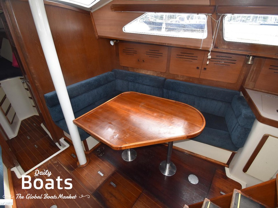 1986 Irwin 38 for sale. View price, photos and Buy 1986 Irwin 38 #448622