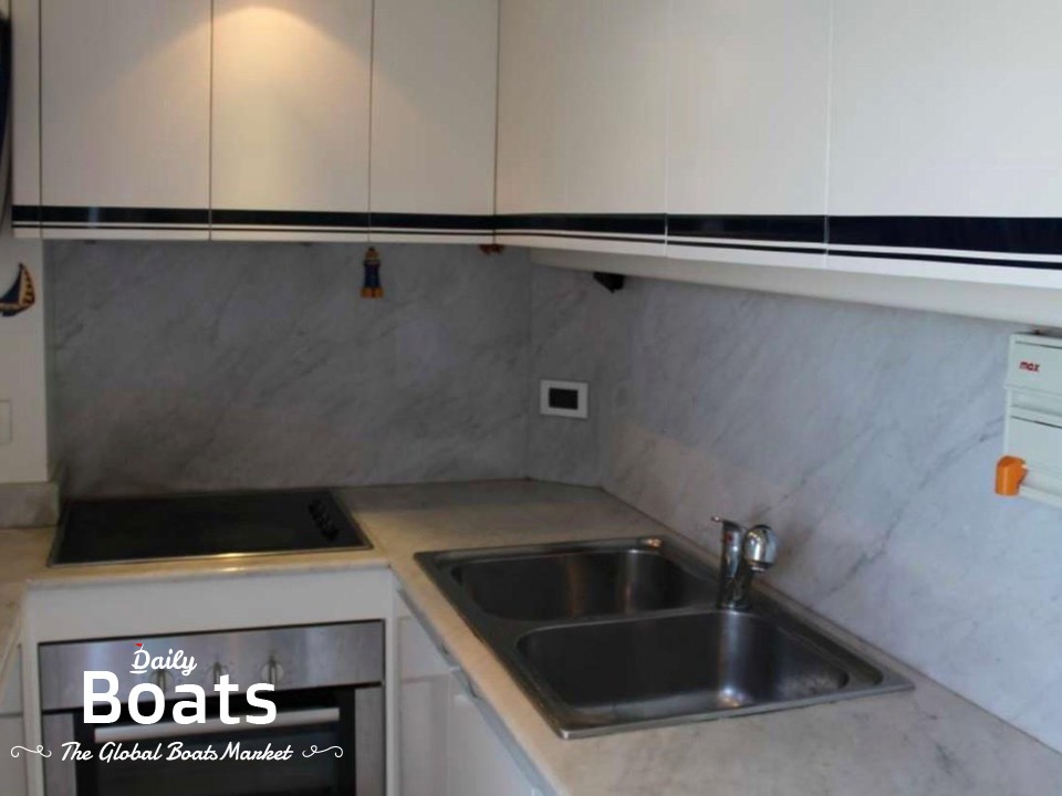 1997 Raffaelli Amc 22 for sale. View price, photos and Buy 1997 ...