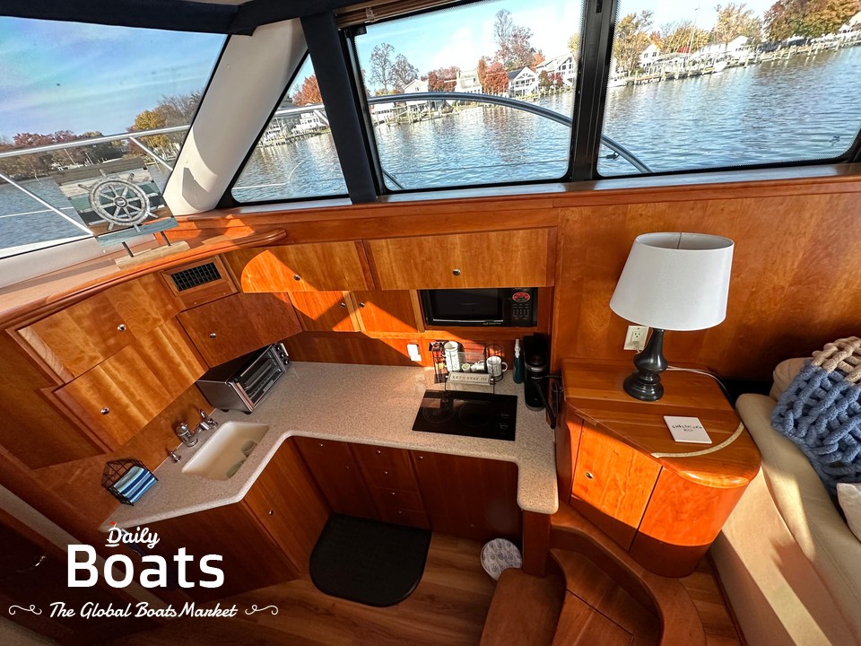 2001 Silverton 42 Convertible for sale. View price, photos and Buy 2001 ...