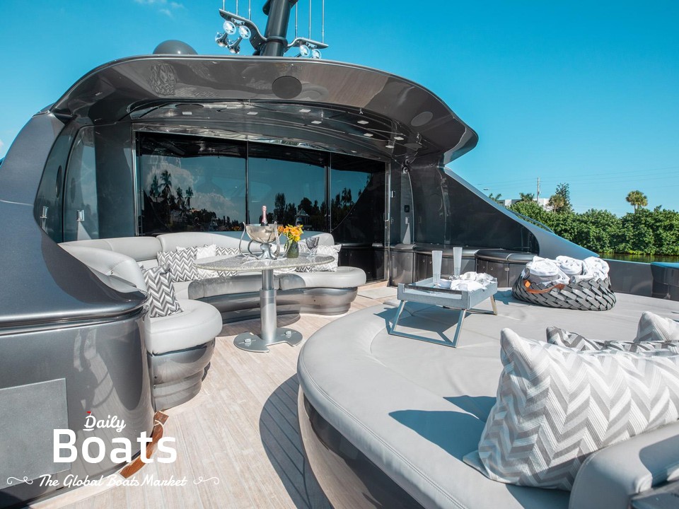 2004 Pershing 88 for sale. View price, photos and Buy 2004 Pershing 88 ...