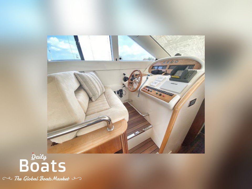 1998 Azimut 52 Fly for sale. View price, photos and Buy 1998 Azimut 52 ...