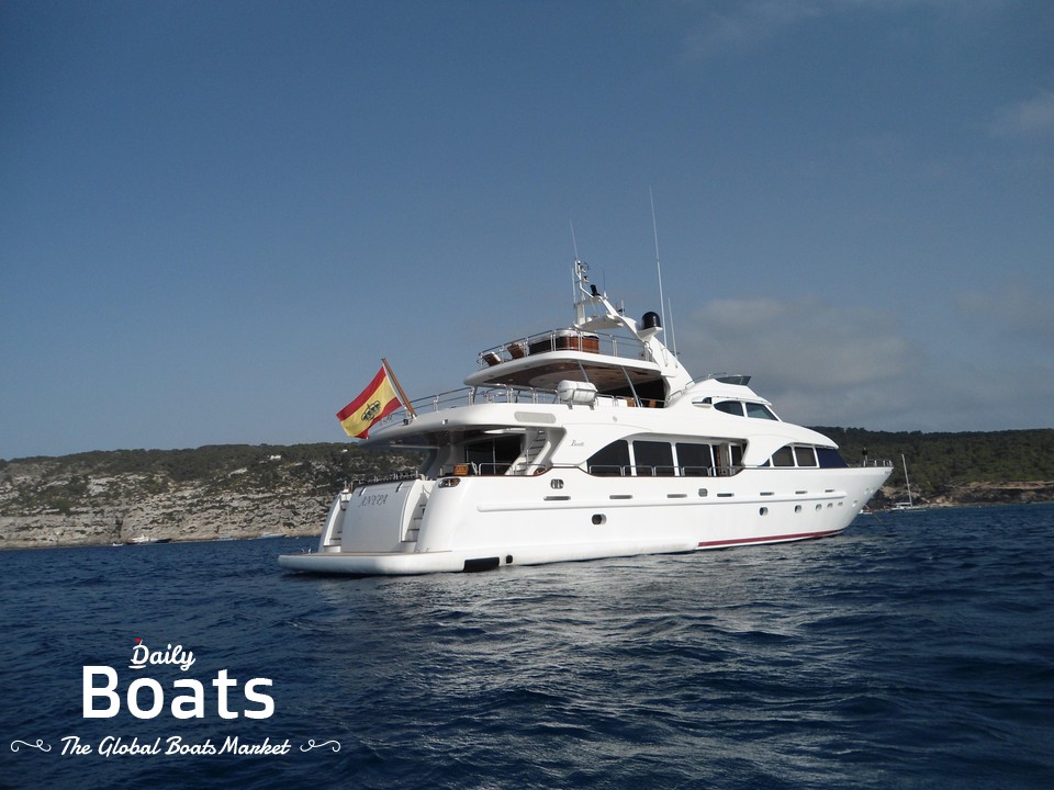 2004 Benetti 100 for sale. View price, photos and Buy 2004 Benetti 100 ...