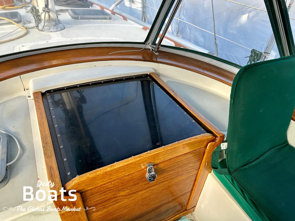 1982 Gulfstar 44 Center Cockpit for sale. View price, photos and Buy ...