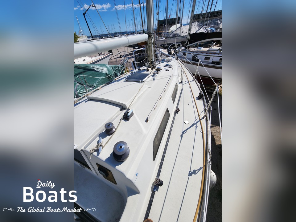 1983 Pearson 37 for sale. View price, photos and Buy 1983 Pearson 37 ...